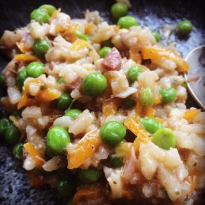 Pea, ham, chicken & carrot risotto – Double Yummy